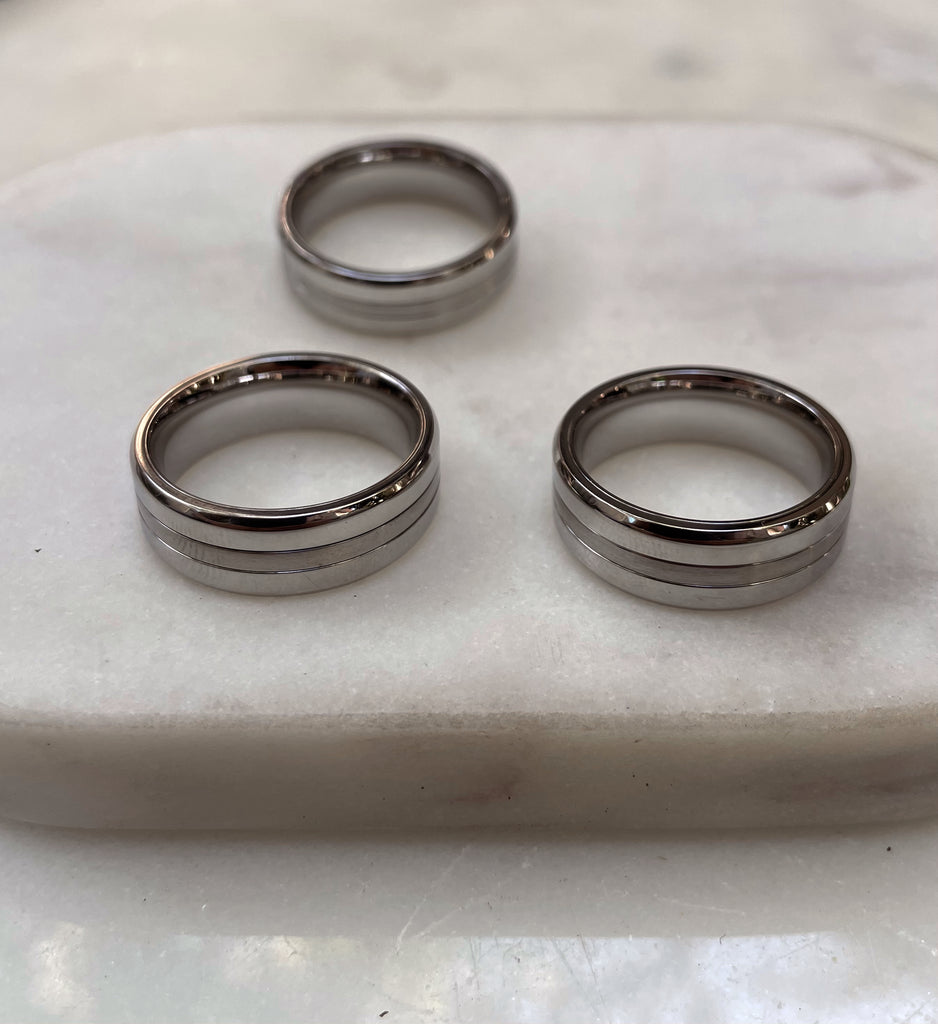 BLX | ZibaMan | Silver/Black Groove Ring | Tarnish-Free – ZibaStyles